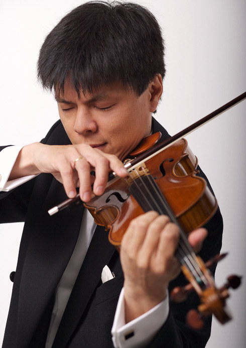 Leland Chen, Contact